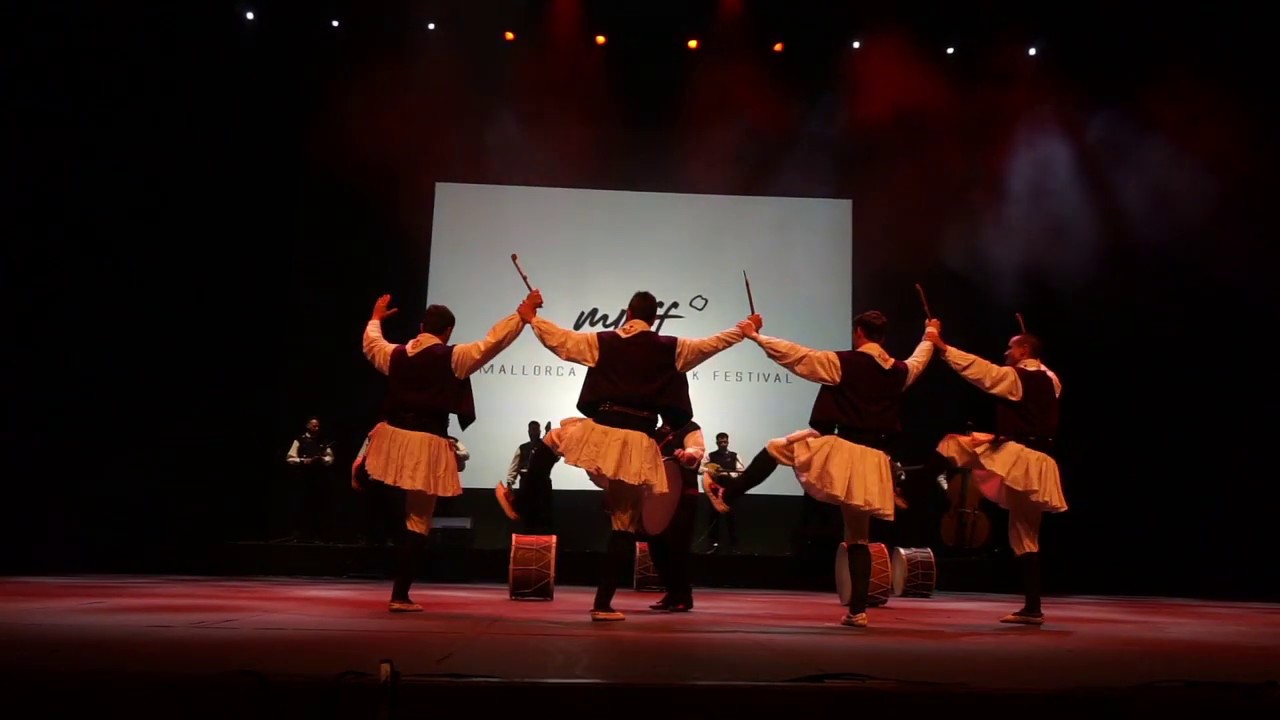 MALLORCA WORLD FOLK FESTIVAL - ENSEMBLE PIRIN - BULGARIA - YouTube