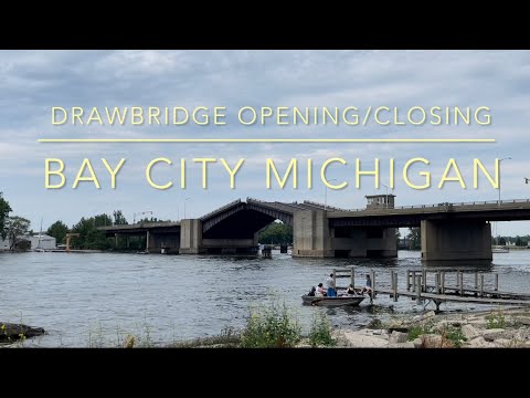 Independence Drawbridge Opening Closing - Bay City Michigan - YouTube