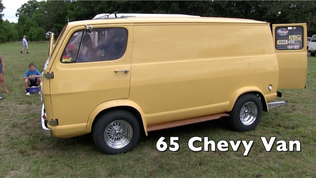 366 Blower Race Motor in a 1965 Chevy Van. VANTIQUE! - YouTube