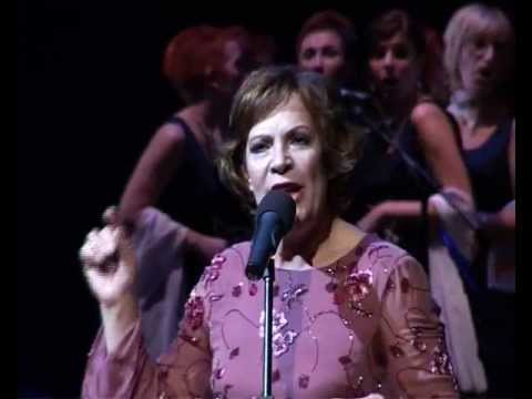 RADOJKA ŠVERKO - O happy day (feat. Klapa Kastav) (live 2004.) - YouTube