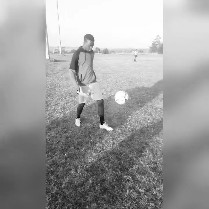 Siphesihle Ndlovu The boy from Howick,Sphumelele Township, player for ...