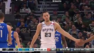 Zach Collins NBA SPURS vs BUCKS Regular season Gameplay Possessions ...