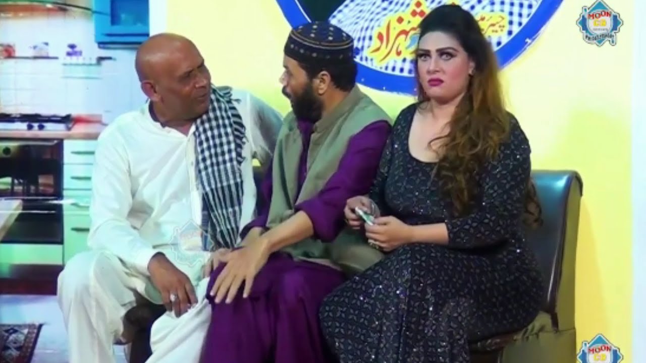 Akram Udas with Sonia Khan New Stage Drama Comedy Clip 2020 - YouTube