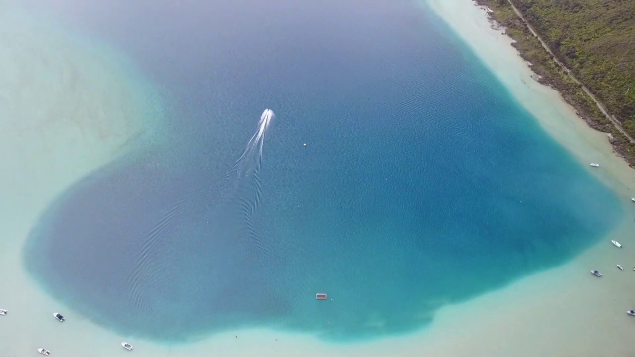 Lake Taharoa - New Zealand - 2019-12 - YouTube