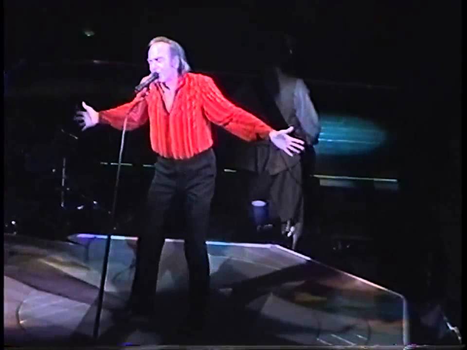Neil Diamond "Holly Holy" Live 1993 - YouTube