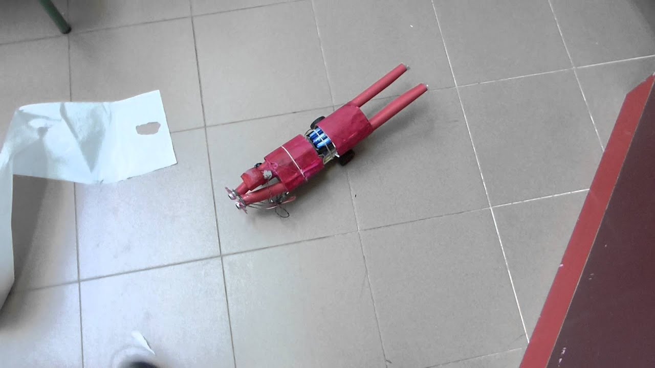 Iron man arduino (teleoperado) - YouTube