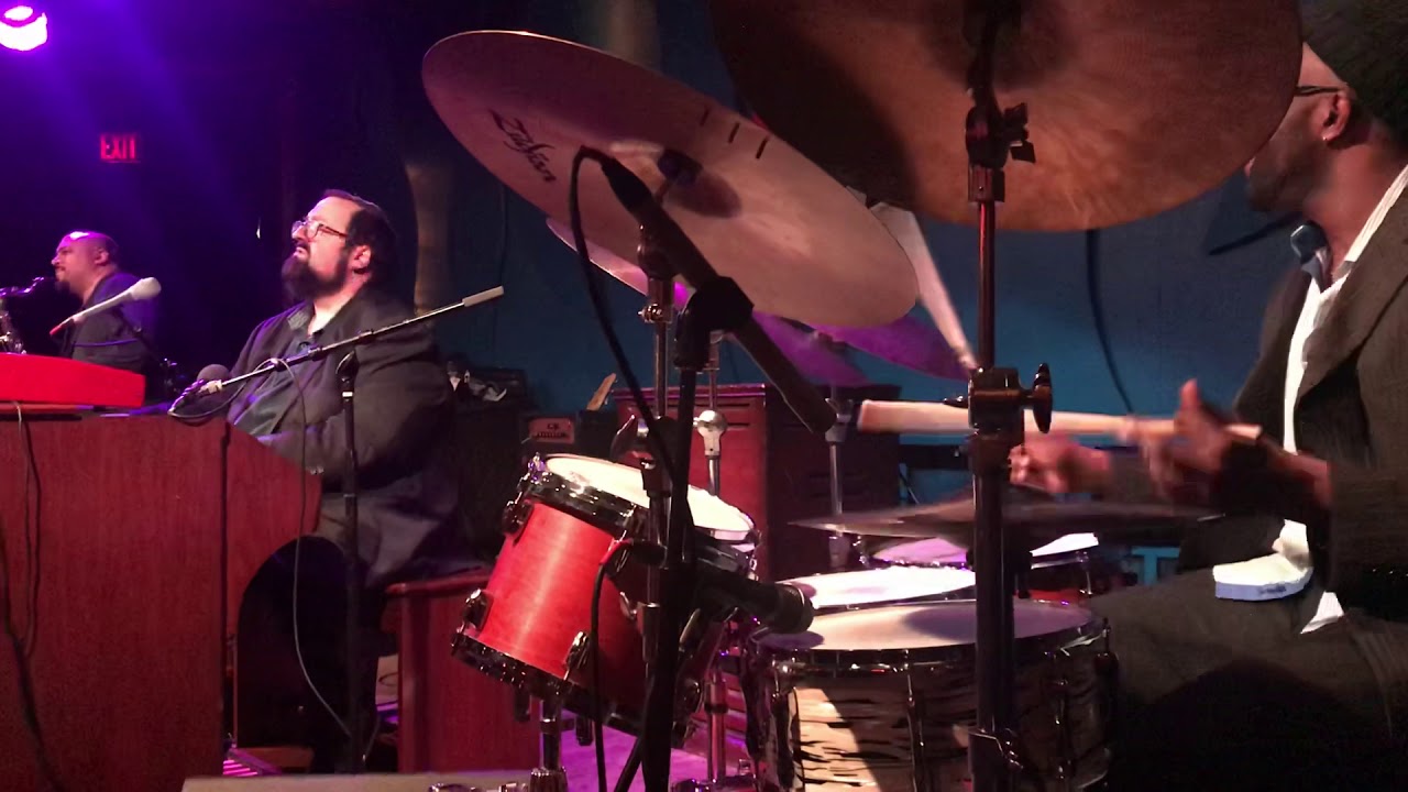 Joey DeFrancesco part4 - YouTube