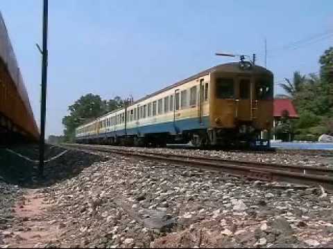 Hitachi RHN DMu at Tha Phra, Issan, Thailand - YouTube