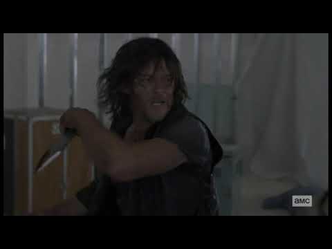 TWD Remastered Daryl vs Beta - YouTube