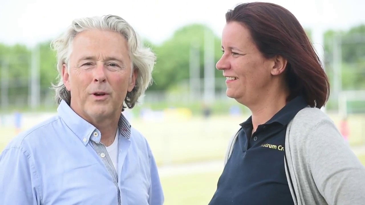 REEF al jaren trouwe sponsor Hockey Geldrop - YouTube