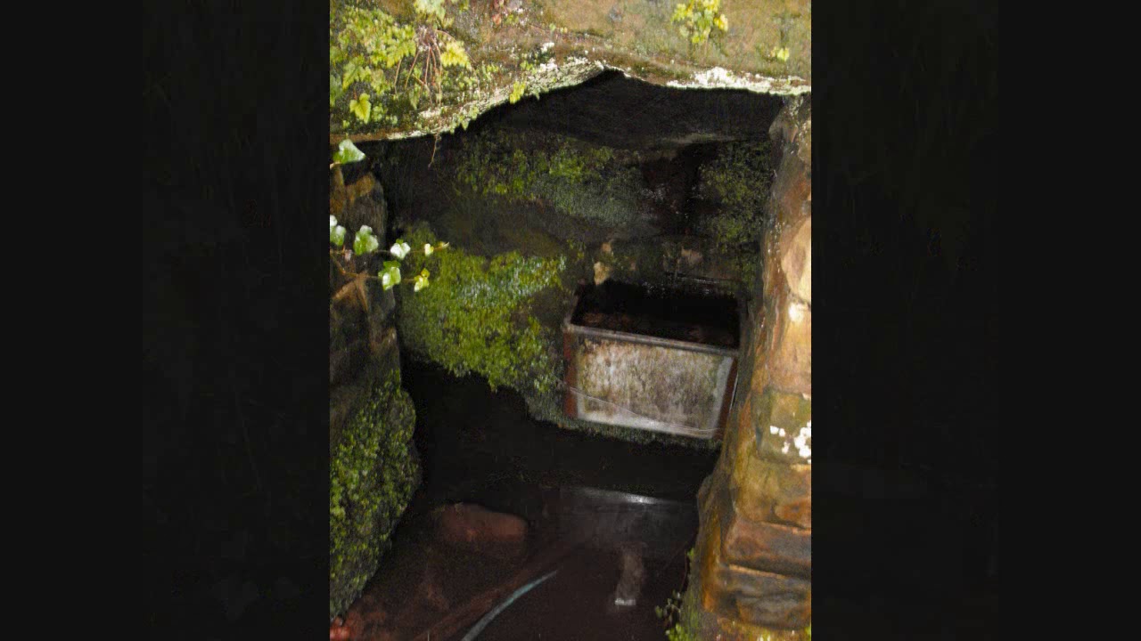 Droppingstone Well, Raw Head - YouTube