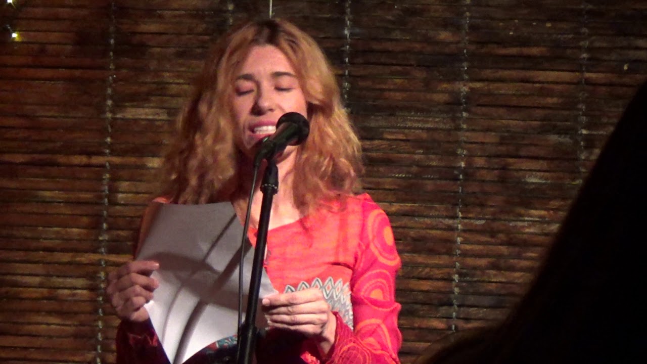 Isabel Martínez (6/7) - Recital poético: Respuestas - 5ta edición - YouTube