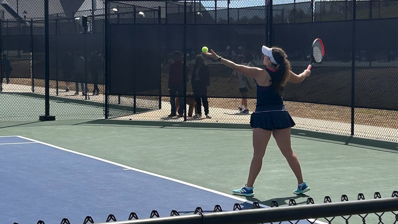 Berry Tennis finds success despite coaching change - YouTube