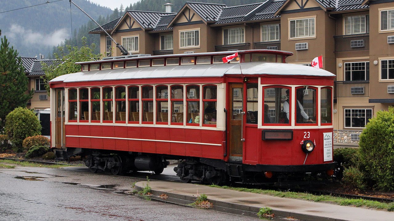 A ride aboard the vintage Nelson Electric Tramway car #23 - YouTube