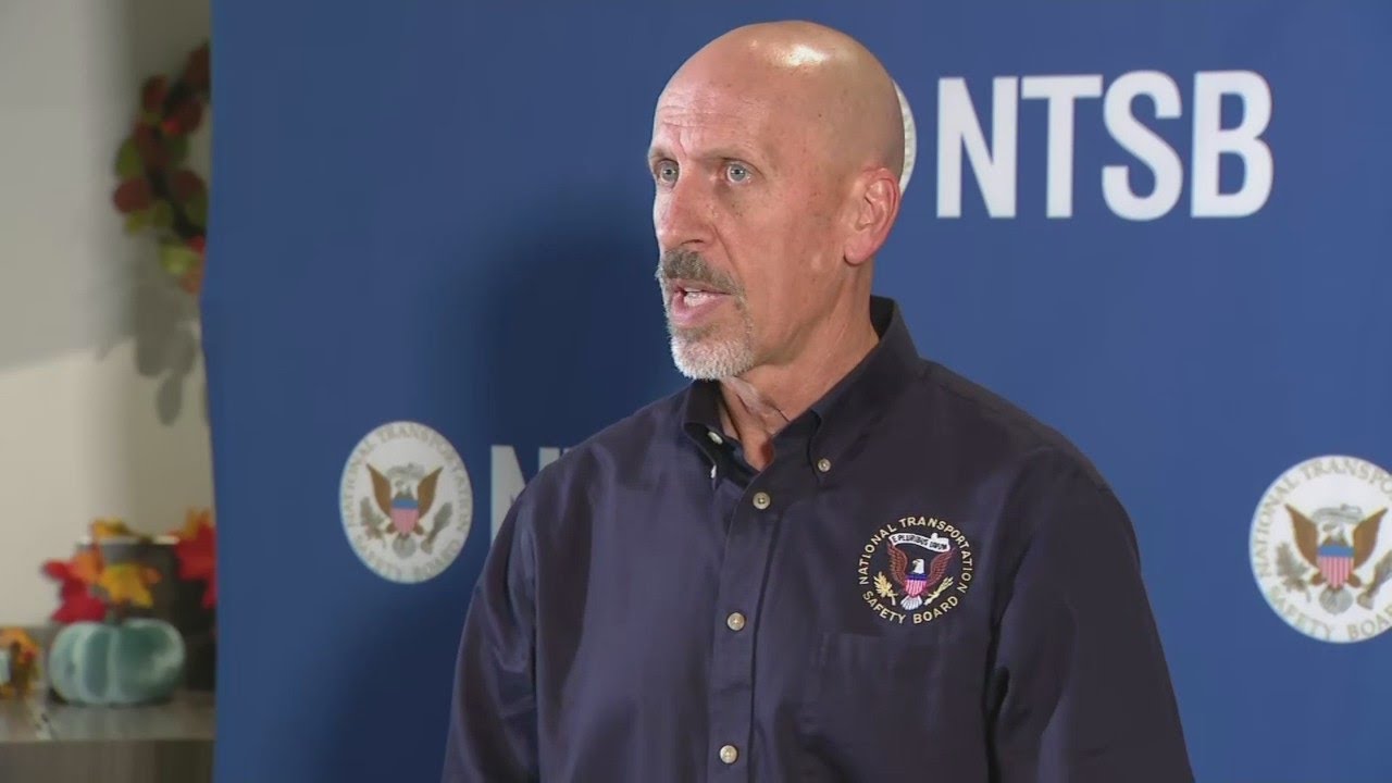 VIDEO NOW: NTSB Press Conference on Dallas Air Show - YouTube
