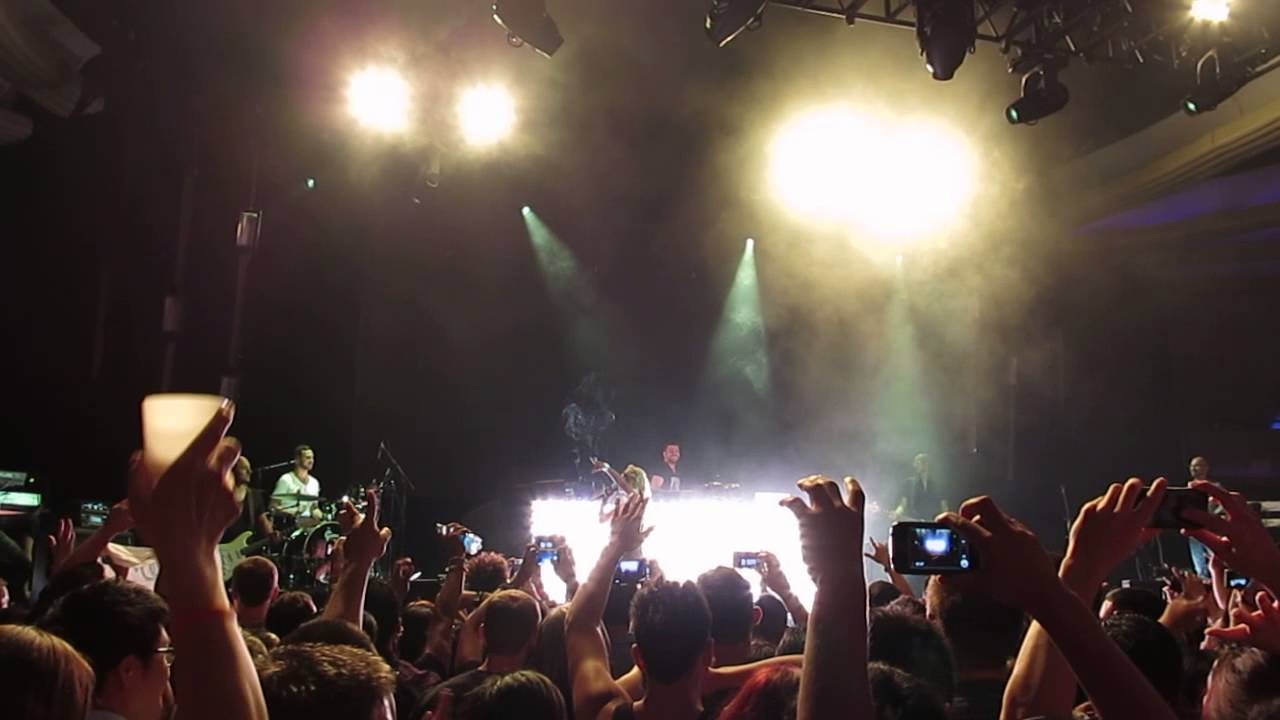 ATB in Concert Los Angeles 2013 - Move On and As The Rush Comes - YouTube