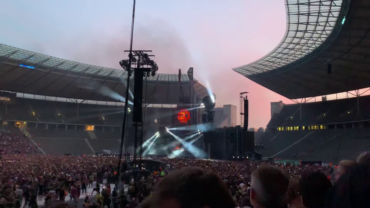 Rammstein - Sonne - live in Berlin 22.06.2019 - YouTube