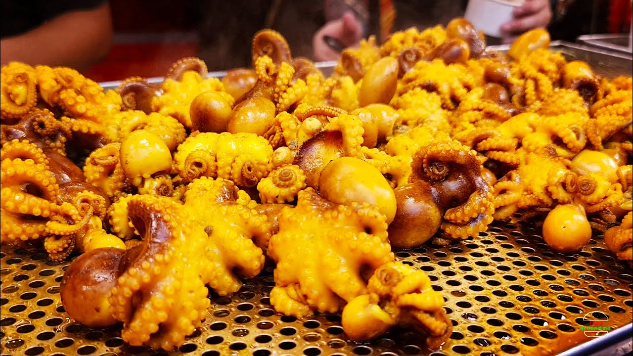 Korean street food King Octopus with seafood sauce | Thailand street ...