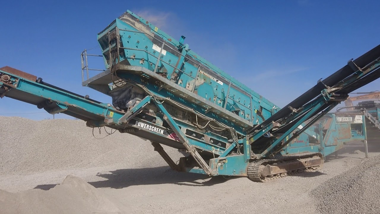 Chieftain 2100 with 320Sr - YouTube