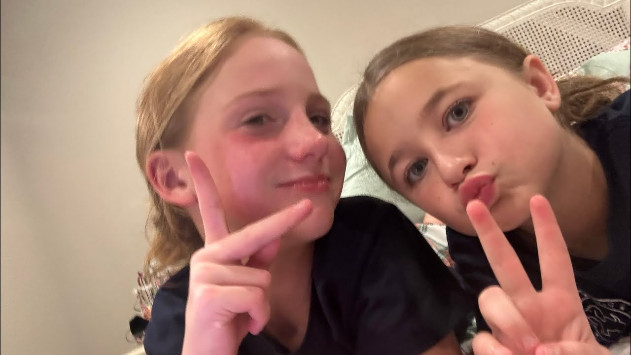 TWO DAY SLEEPOVER VLOG WITH ADDY!! - YouTube