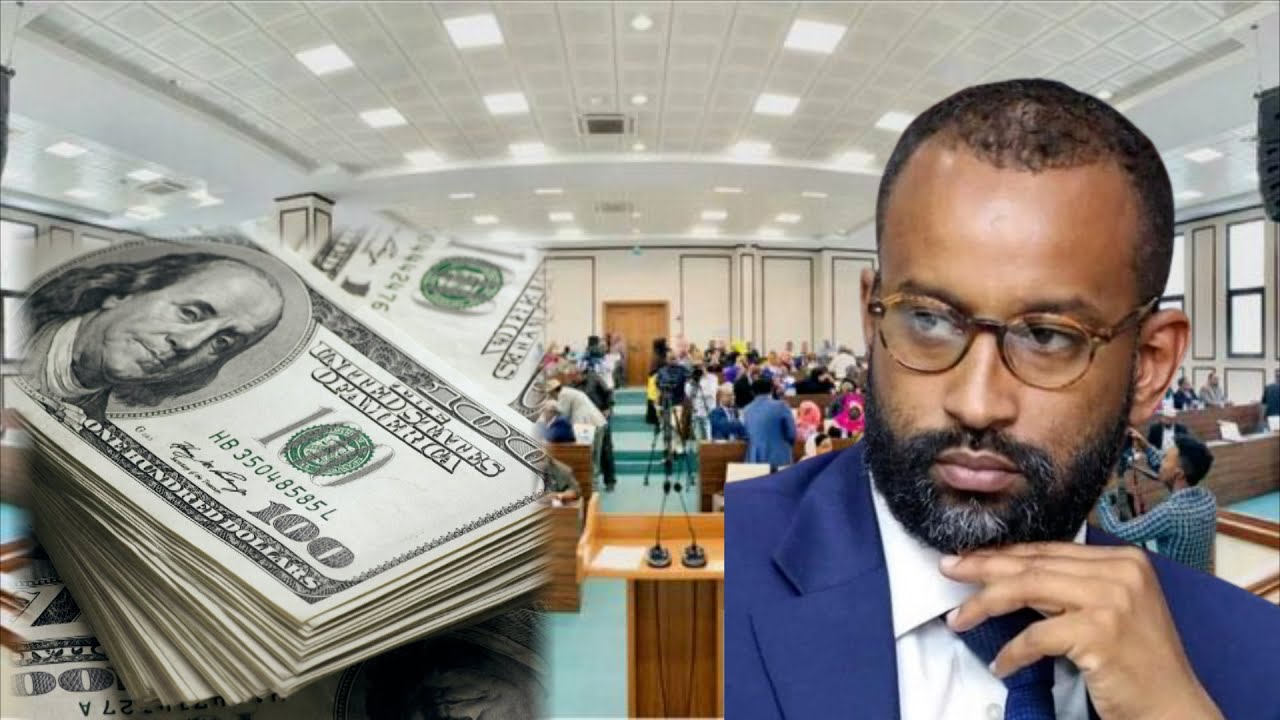 Xildhibaan Cabdi maalik Cabdalla Waa markii ugu horeysay ee xisaab xir ...