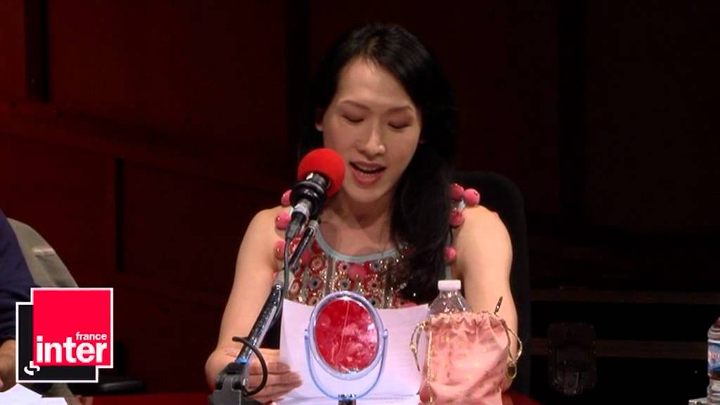 On va tous y passer - Sony Chan - "L'inspection de la CAF" - YouTube