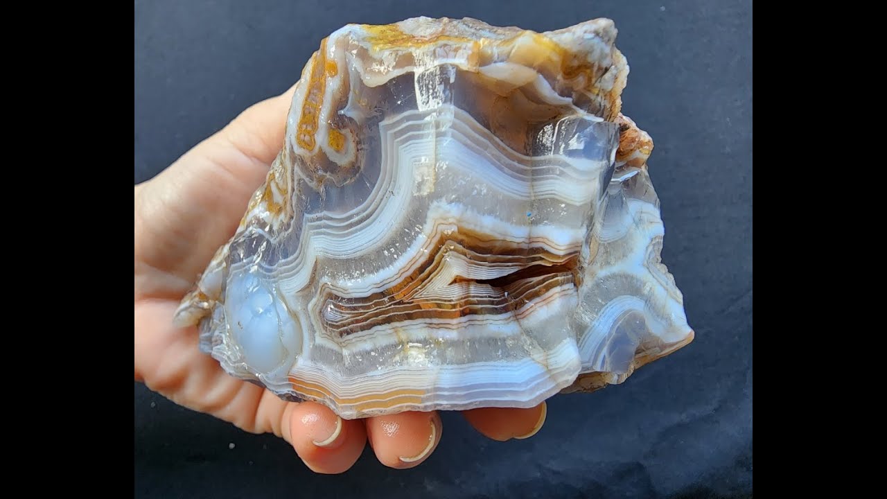 Natural Unpolished Agates.( Inside is different from outside.) - YouTube