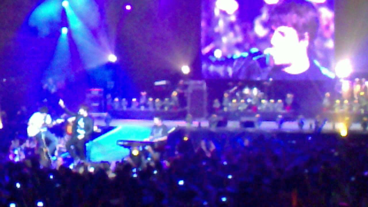 Primavera Pop 2011 dani martin mira la vida - YouTube