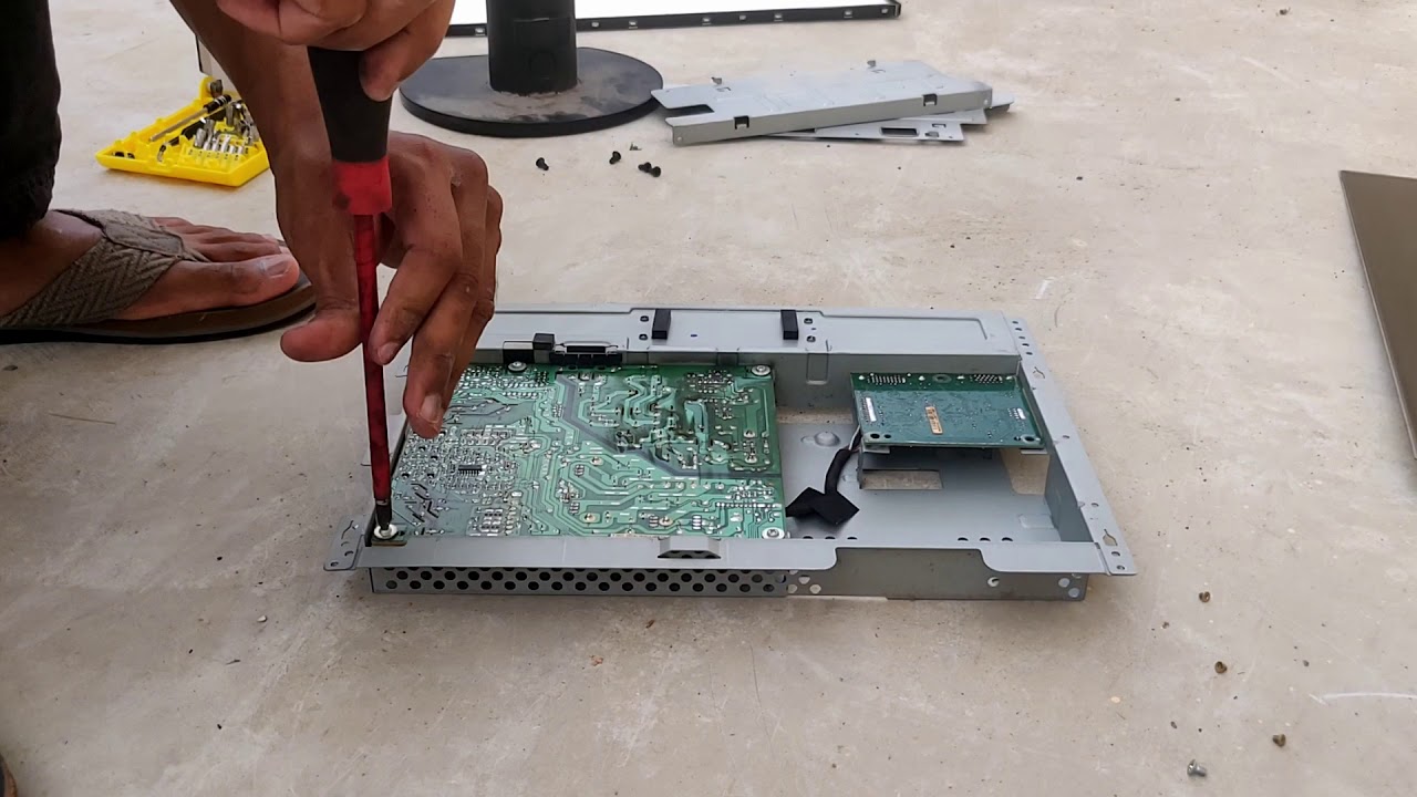 TEAR APART PHILIPS MONITOR , BUT ITS WORKING!!!! - YouTube