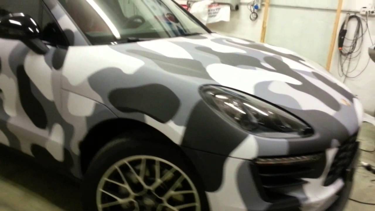 Porsche Macan Wrapped camuoflage iridescent - YouTube