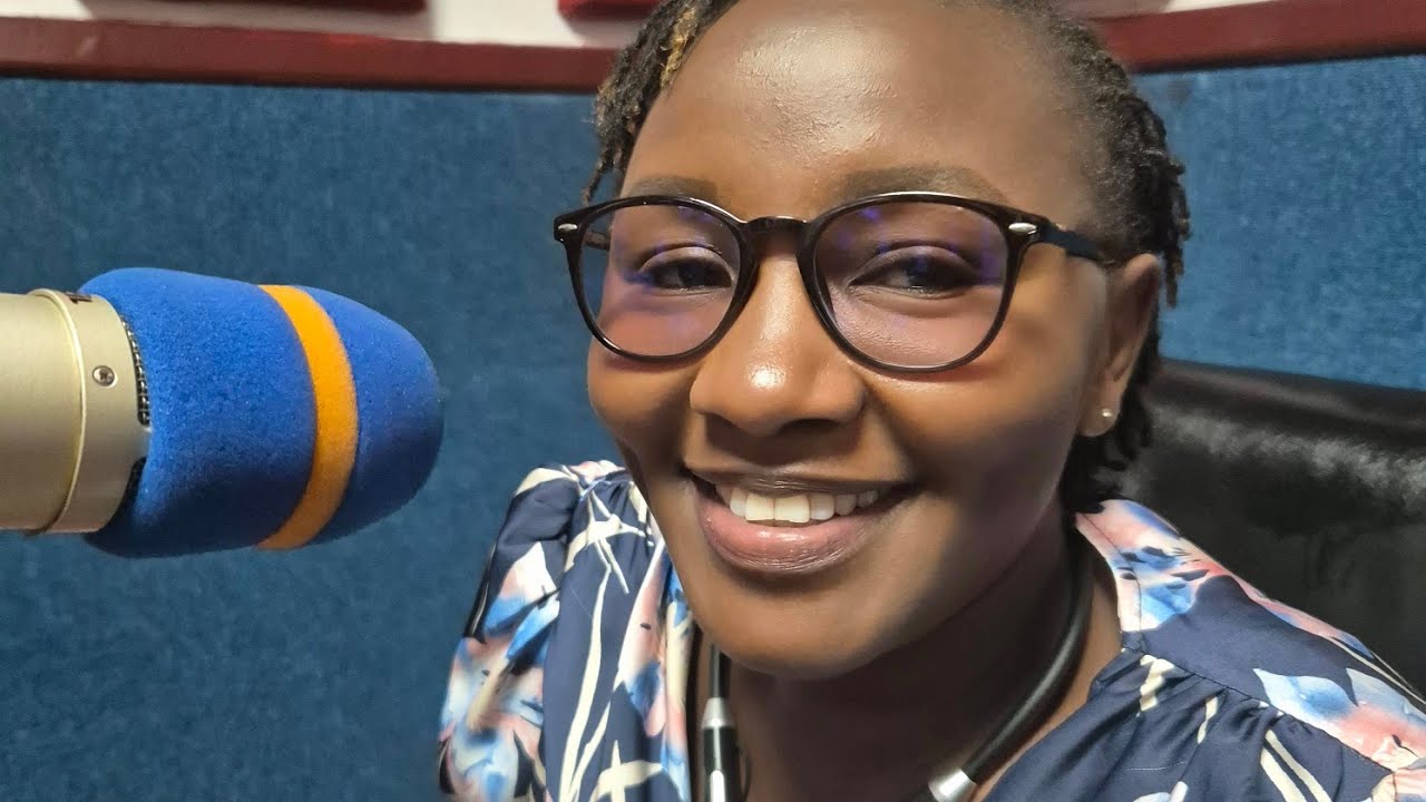 Weaning: It is unhealthy and risky to give food to your baby before ...