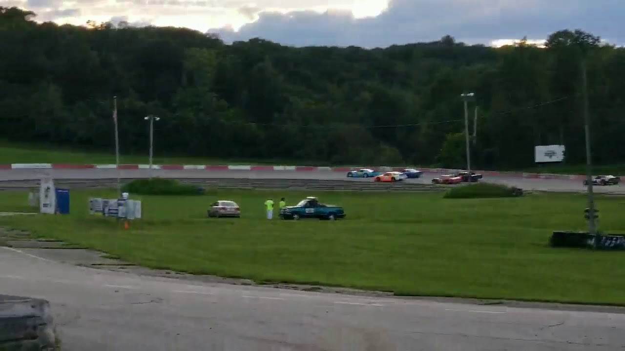 Racing at Tomah Speedway - YouTube