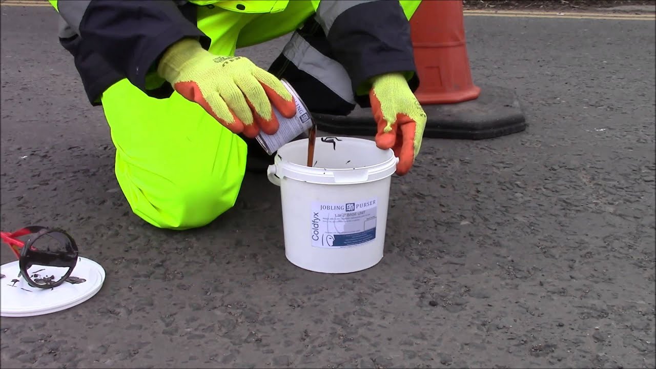 Application of Coldfyx from Jobling Purser - YouTube