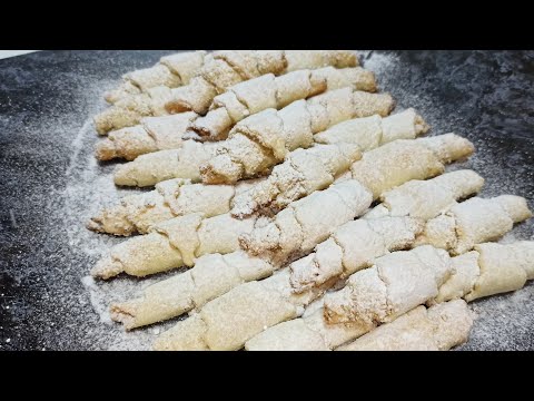 Çox ləzzətli Qozlu Mutaki resepti. Ağızda əriyən qozlu mütəkkənin hazırlanması.