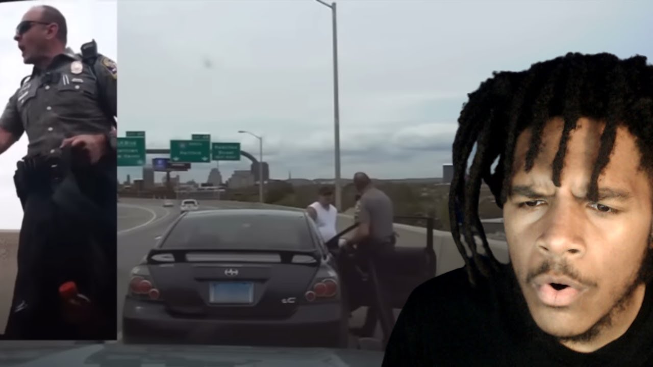 State Trooper goes Crazy During Traffic Stop - YouTube