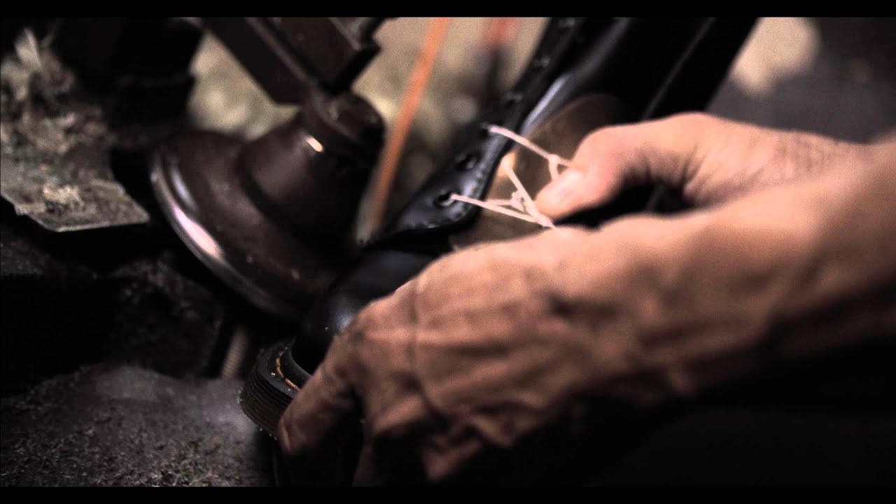 OUTSOLE EDGE TRIMMER - DR. MARTENS COMFORT & DURABILITY - YouTube