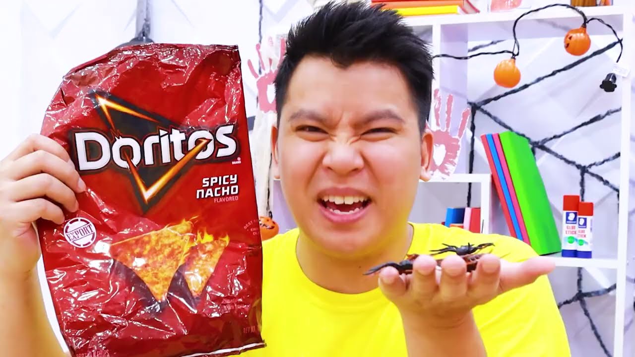 FUNNY SCHOOL PRANKS | CRAZY HALLOWEEN IDEAS, TRICKS & HACKS FOR SCHOOL ...