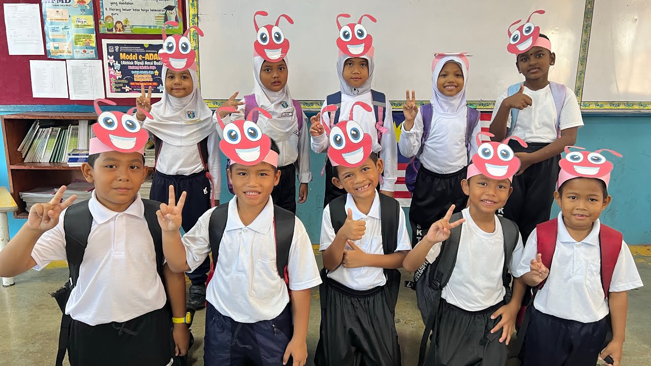 ENJIT-ENJIT SEMUT | PERTANDINGAN LAGU RAKYAT TAHAP SATU SKTK - YouTube