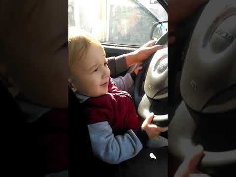 Bebek Şöför.Bas gaza Aşkım Bas Gaza.
