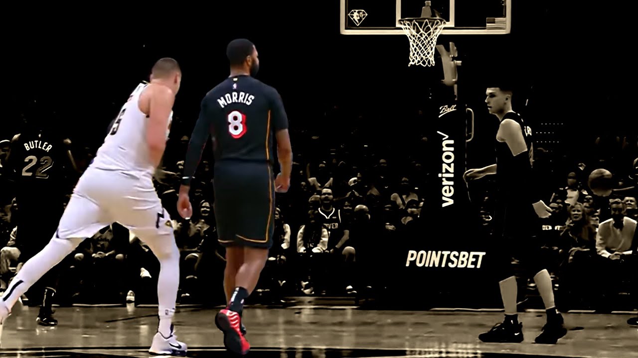 Why You Should Never Turn Your Back After Hitting Someone - YouTube