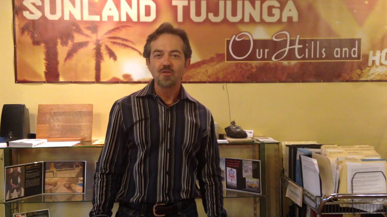 Joe DeCenzo Greets 100 Thousand Poets for Change - YouTube