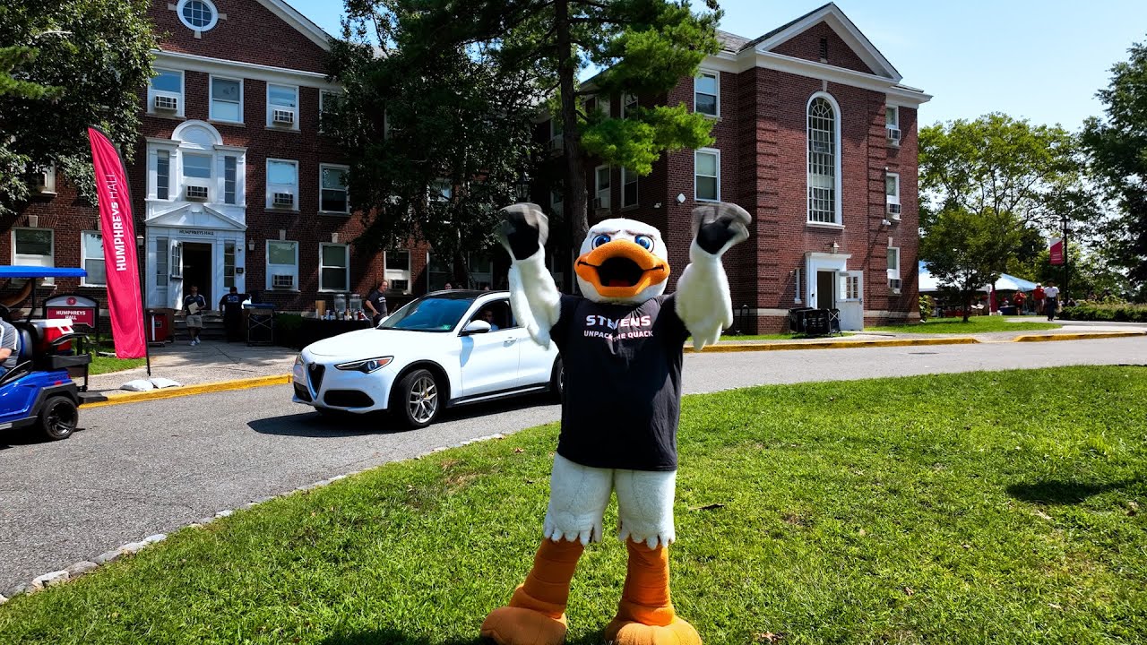 Unpack the Quack: Stevens Welcomes Class of 2028 - YouTube