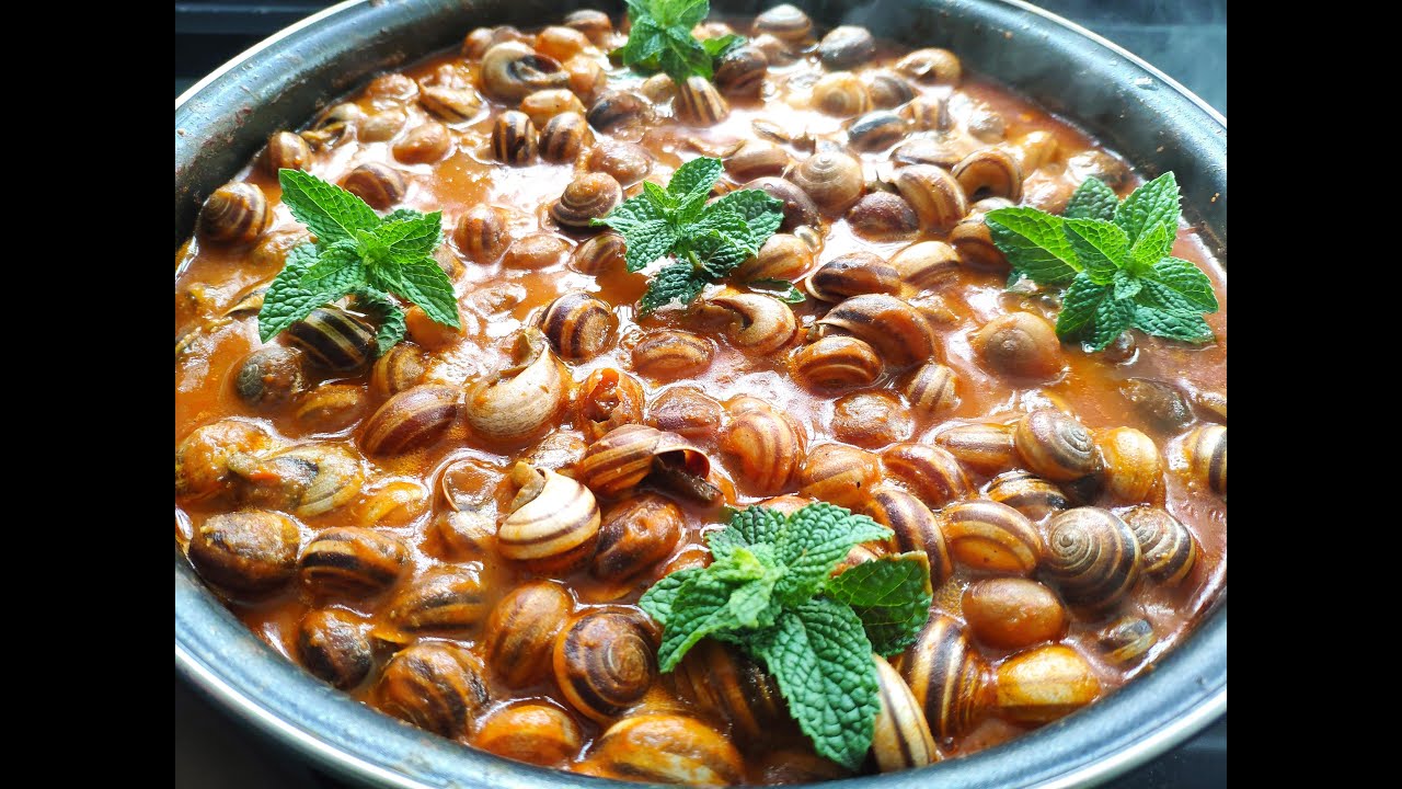 Cabrillas en salsa Sevillana, al rico caracol #recetas - YouTube