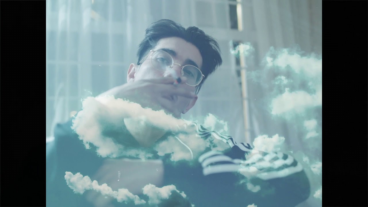 Robot95 - Deja Vu (Video Oficial) - YouTube