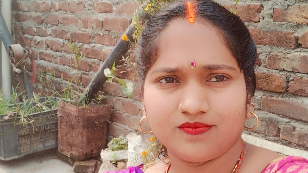 Baby Kumari is live मेरे यूट्यूब चैनल लाइव में आपका स्वागत है - YouTube