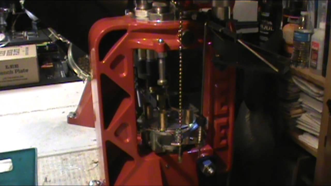 LEE Loadmaster Progressive Press - YouTube