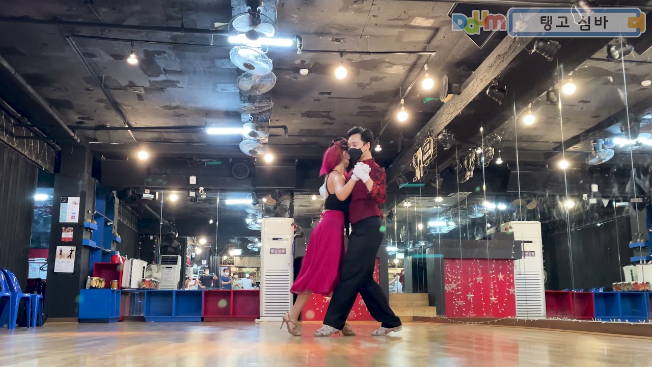 탱고 레슨 2박자 밀롱가 꾸니따 And 레보떼를 이용한 뱅글뱅글 회전 피구라 Tango Lesson Cunita