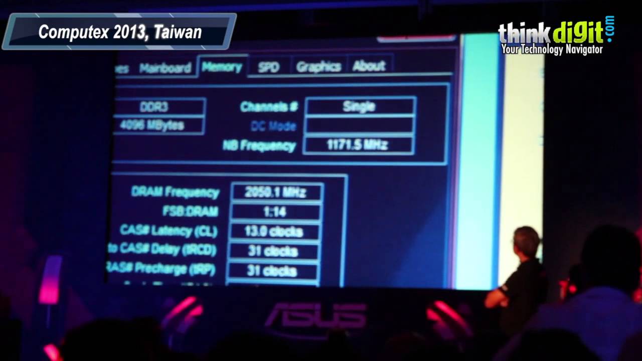 Asus ROG OC Panel demo at Computex 2013 - YouTube