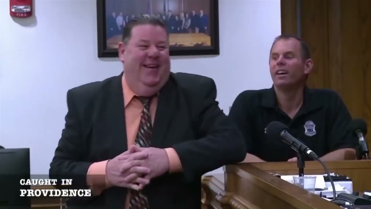 【人民法官 Frank Caprio】幽默的市長前妻 funny wife - YouTube