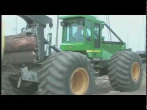 Tractor articulat forestier (TAF) John Deere 748H - YouTube